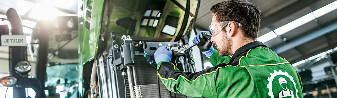 Expert Check | John Deere IE