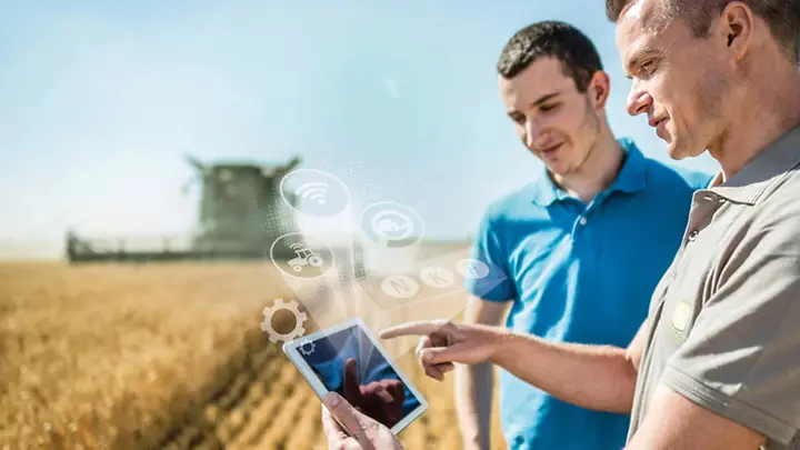 AutoPath™ (Rows) Precision Agriculture Solutions | John Deere IE