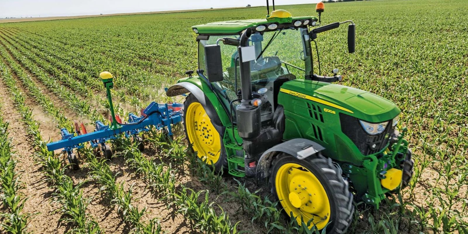 Tractors | John Deere IE