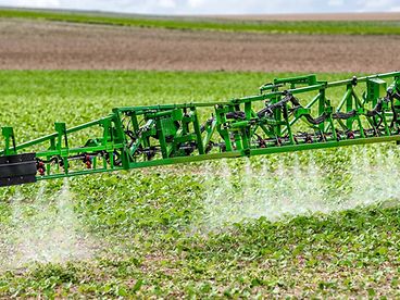 See & Spray™ Select | John Deere IE