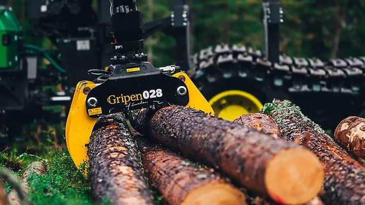 Grapples | John Deere IE